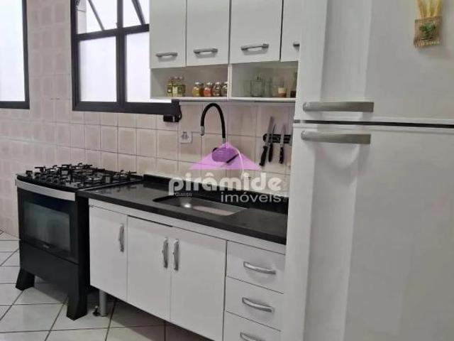 Apartamento à venda em Martim de Sá