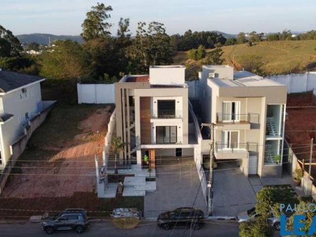 Imoveis em New Ville