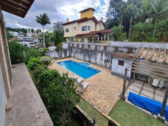 Imoveis em Arujázinho I, II e III
