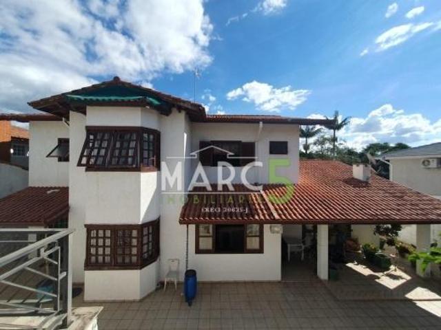 Imoveis em Arujázinho I, II e III