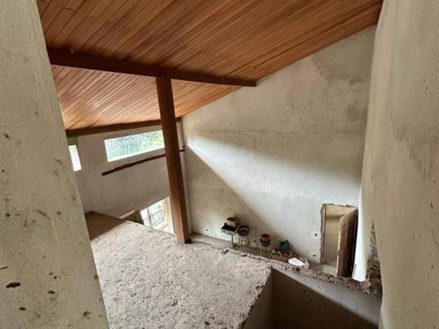 Imoveis em Arujázinho I, II e III