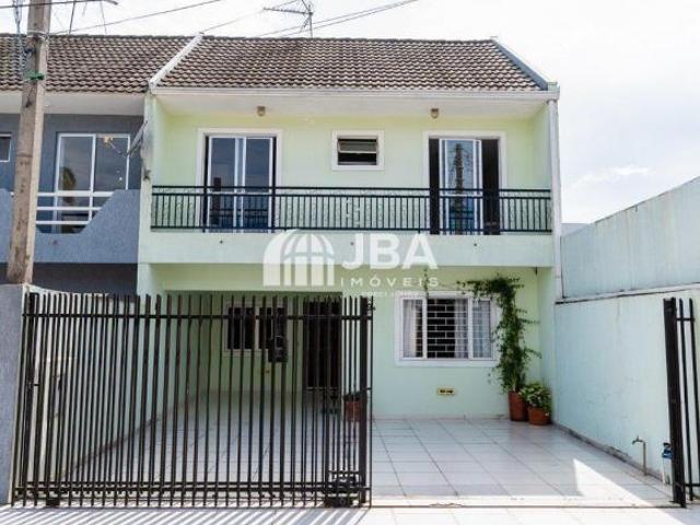 Casa à venda em Cajuru