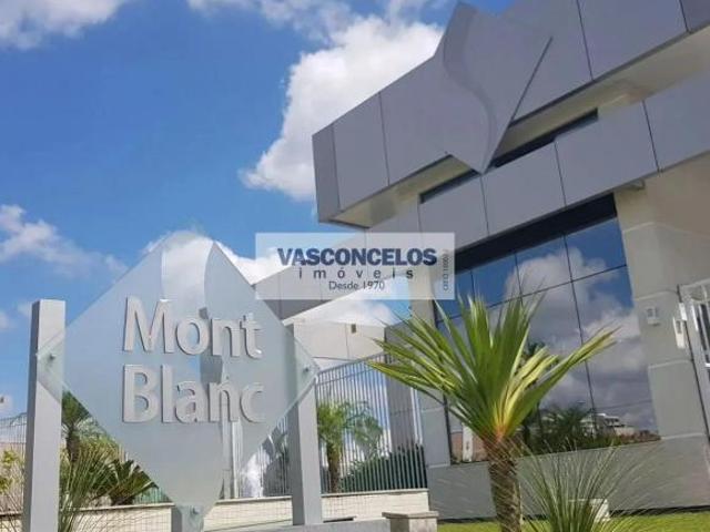 Terreno à venda em Condomínio Res Colinas do Paratehy