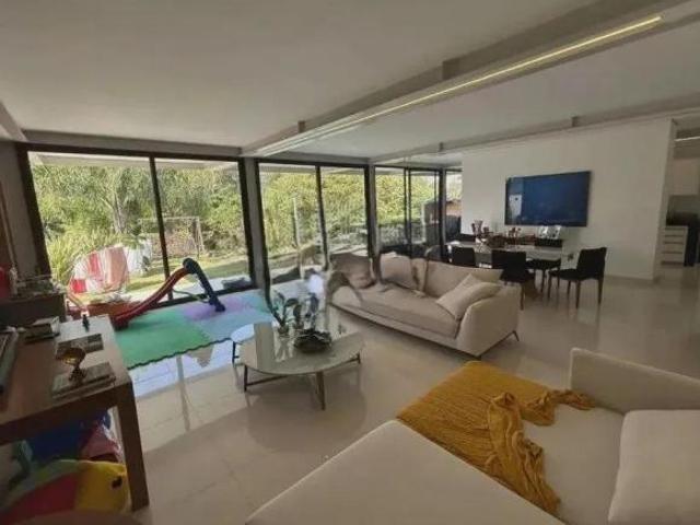 Imoveis em Condomínio Reserva do Paratehy