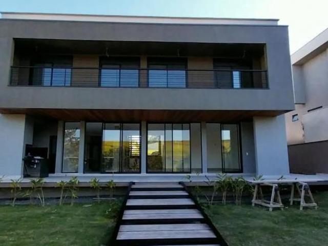 Imoveis em Condomínio Reserva do Paratehy