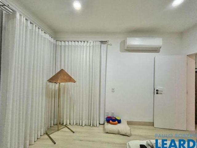 Imoveis em Condomínio Residencial Jaguary