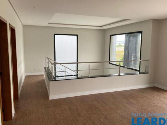Imoveis em Condomínio Residencial Mônaco