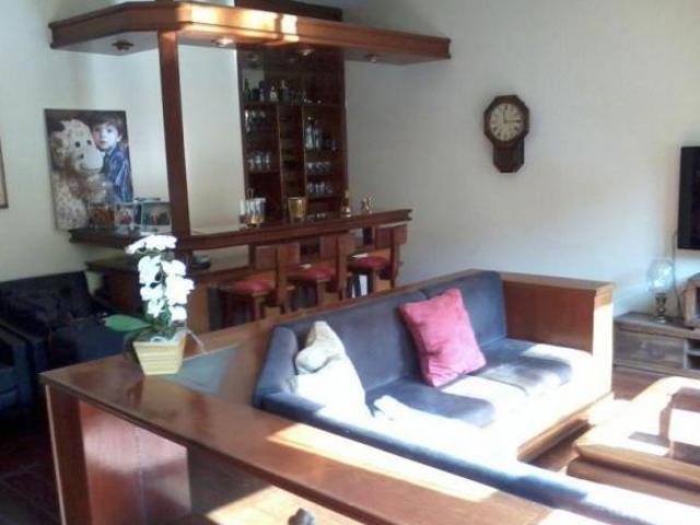 Casa à venda em Dona Clara