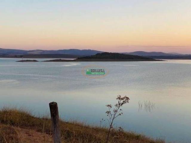 Imoveis em Escarpas do Lago