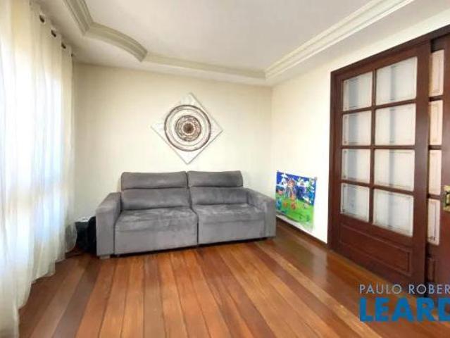 Imoveis em Fernão Dias