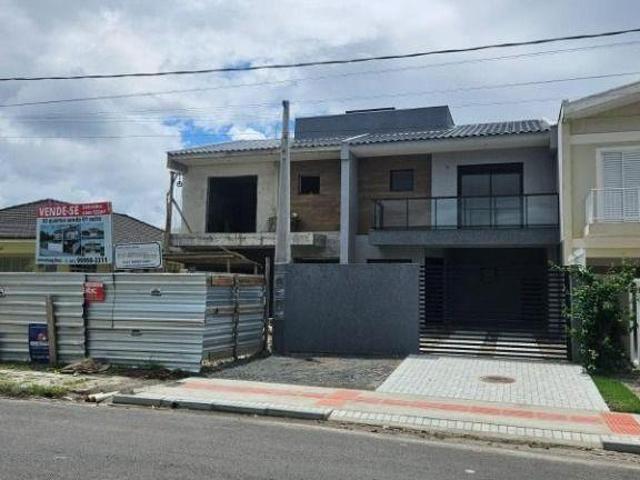 Sobrado em, Guaratuba/PR de 132m² 3 quartos à venda por R$ 920.000,00