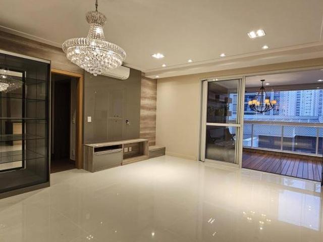 Apartamento em Gleba Fazenda Palhano, Londrina/PR de 130m² 3 quartos à venda por R$ 1.450.000,00