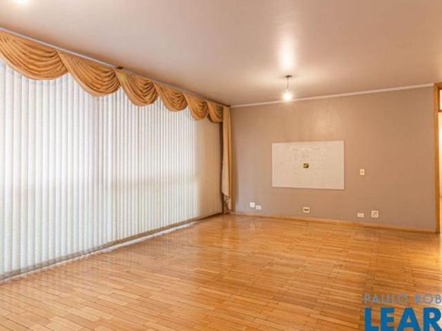 Imoveis em Higienópolis