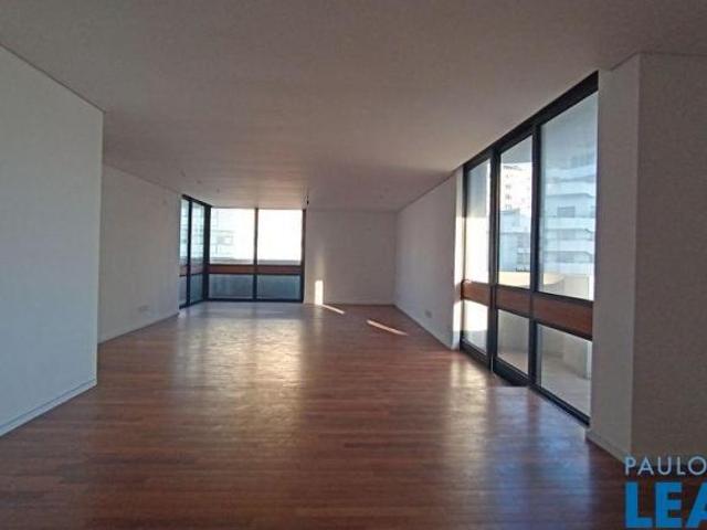 Imoveis em Higienópolis