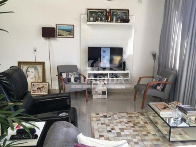 Imoveis em Hípica
