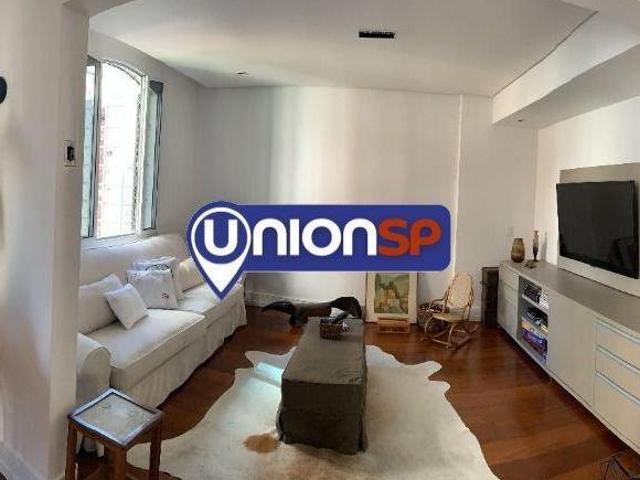 Apartamento com 3 dormitórios à venda, 160 m² por R$ 2.200.000,00 Itaim Bibi São Paulo/SP
