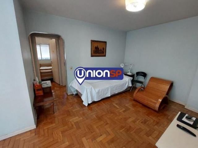 Apartamento com 2 dormitórios à venda, 72 m² por R$ 720.000,00 Moema São Paulo/SP