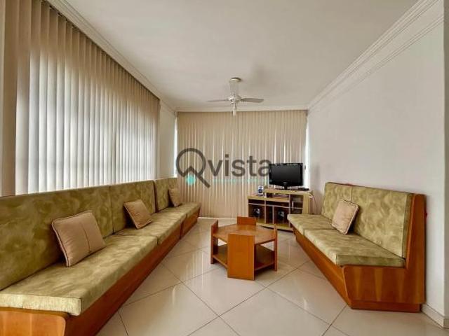 Apartamento à venda em Pitangueiras