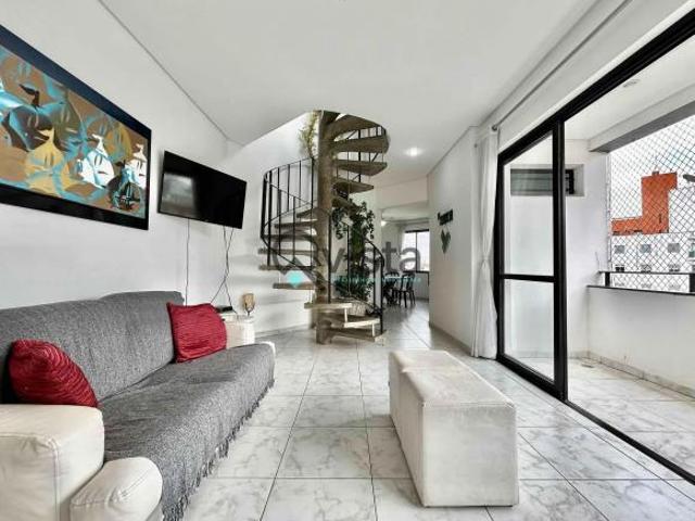Apartamento à venda em Pitangueiras