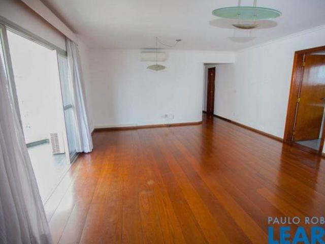 Imoveis em Pompéia