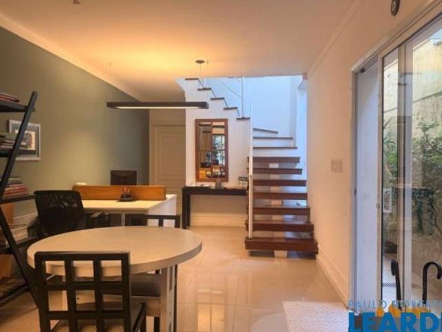 Imoveis em Pompéia