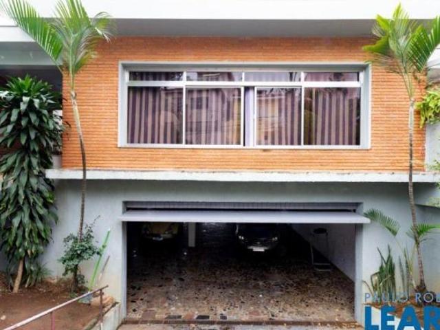 Imoveis em Pompéia