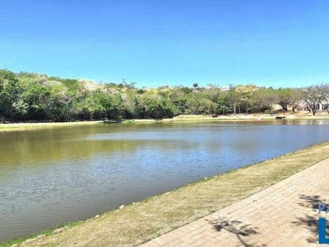Imoveis em Santa Cândida