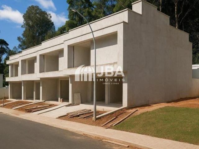 Casa à venda em Santa Cândida