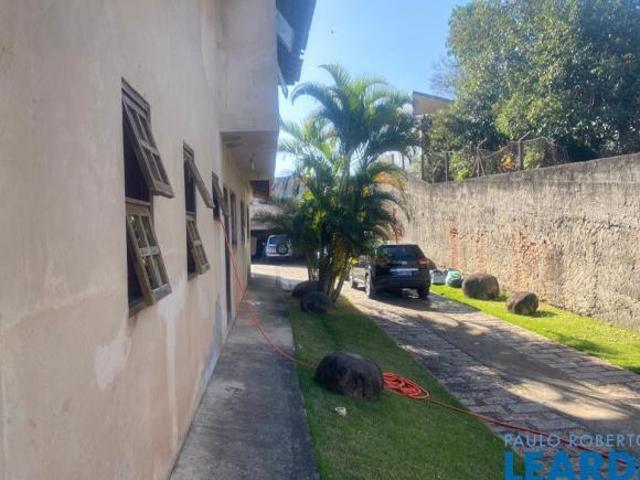 Imoveis em Santa Cândida