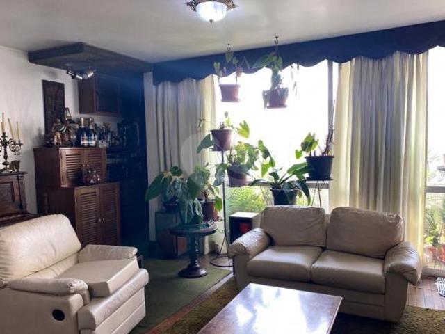 Imoveis em Santa Cecília