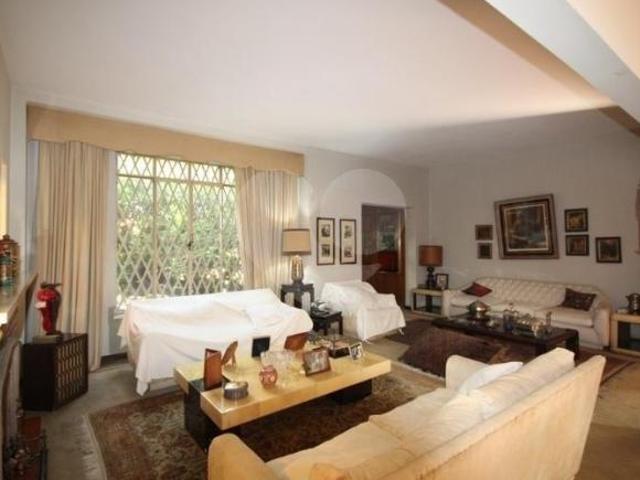 Imoveis em Santa Cecília