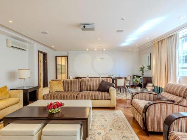 Imoveis em Santa Cecília