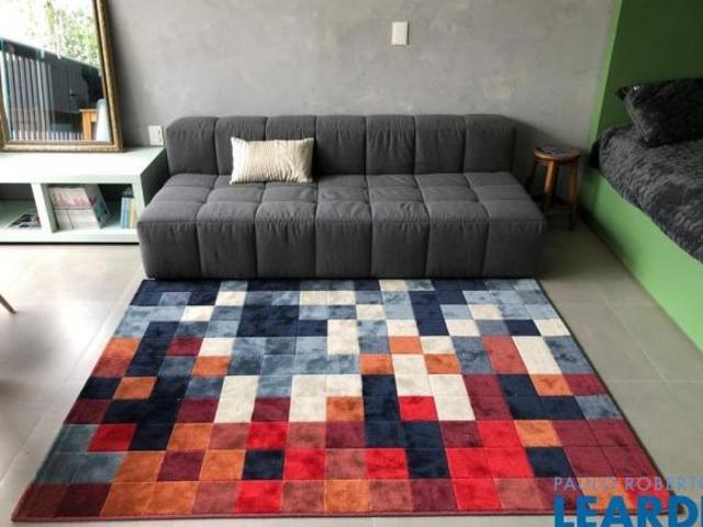 Imoveis em Santa Cecília