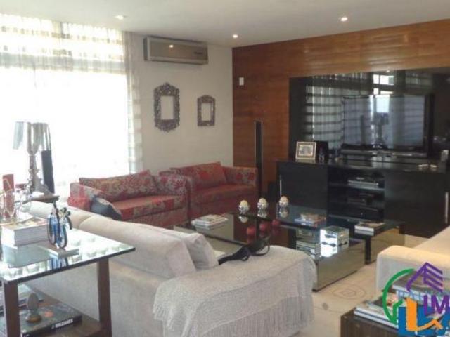 Imoveis em Santa Cecília