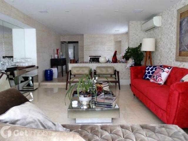 Imoveis em Santa Cecília