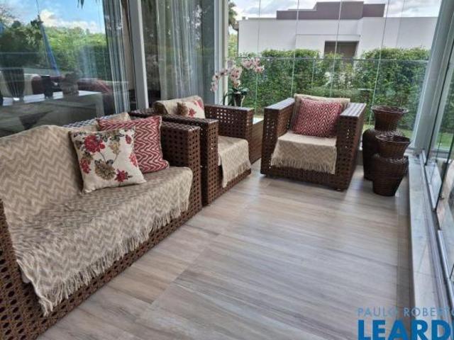 Imoveis em Santana de Parnaíba