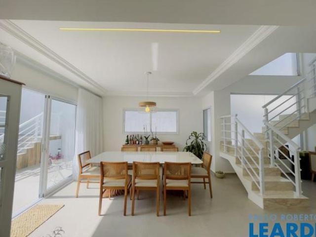Imoveis em Santana de Parnaíba