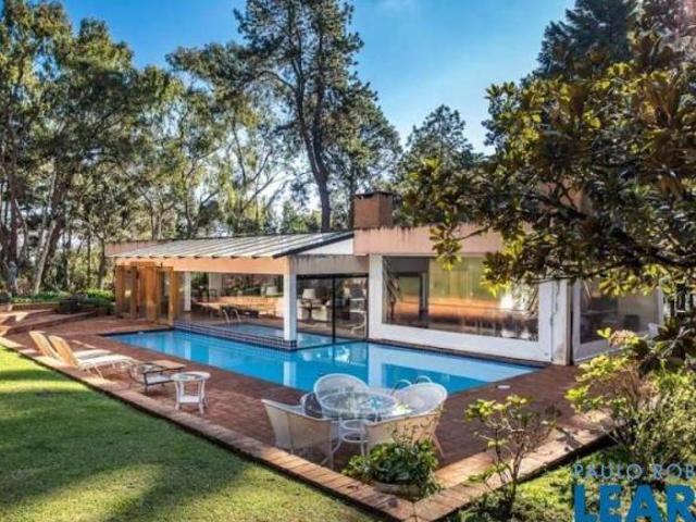 Imoveis em Serra Azul