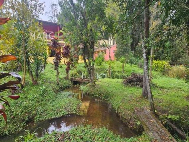 Imoveis em Taiacupeba