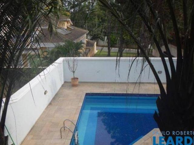 Imoveis em Tamboré