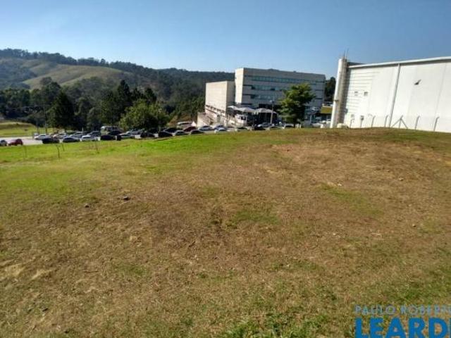 Imoveis em Tamboré