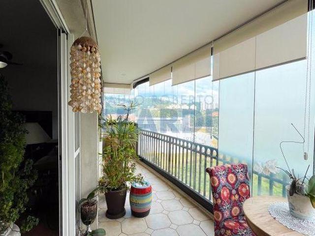 Imoveis em Tamboré