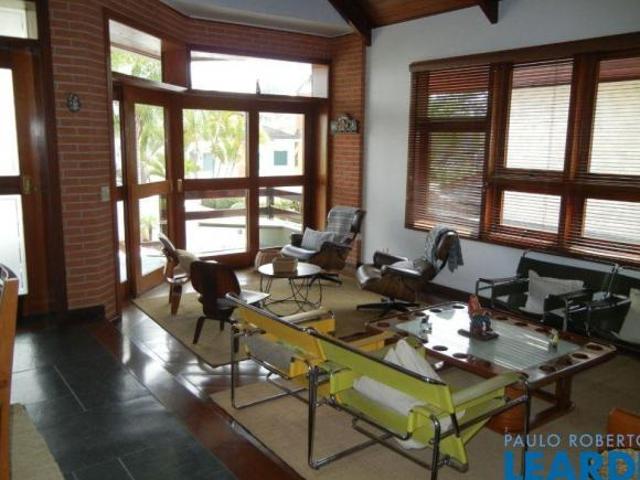 Imoveis em Tamboré