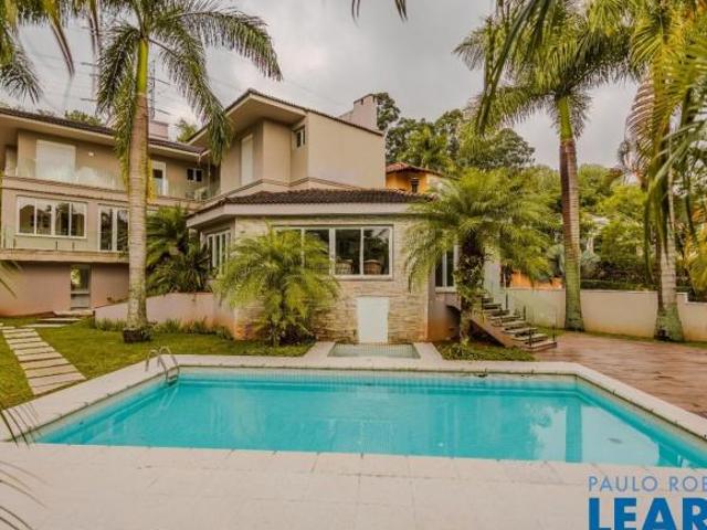 Imoveis em Tamboré