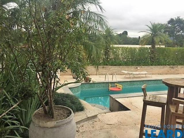 Imoveis em Tamboré