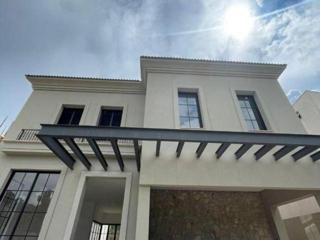 Imoveis em Tamboré