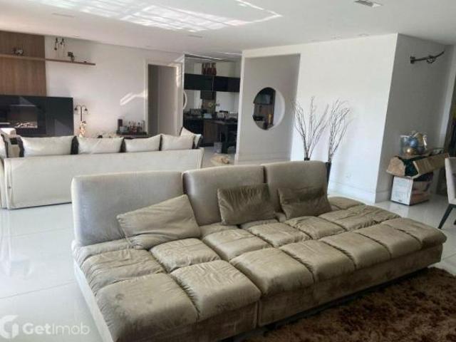 Imoveis em Tamboré