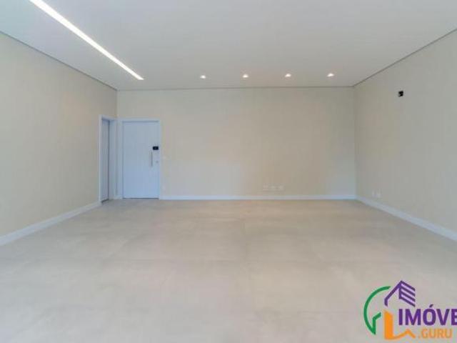 Imoveis em Tamboré