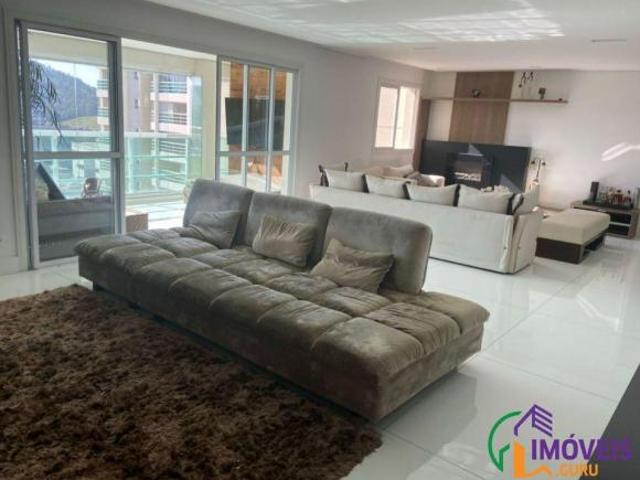 Imoveis em Tamboré