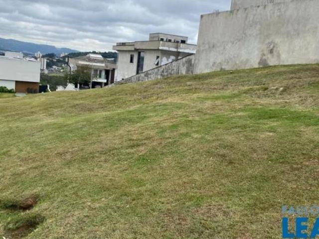 Imoveis em Tamboré